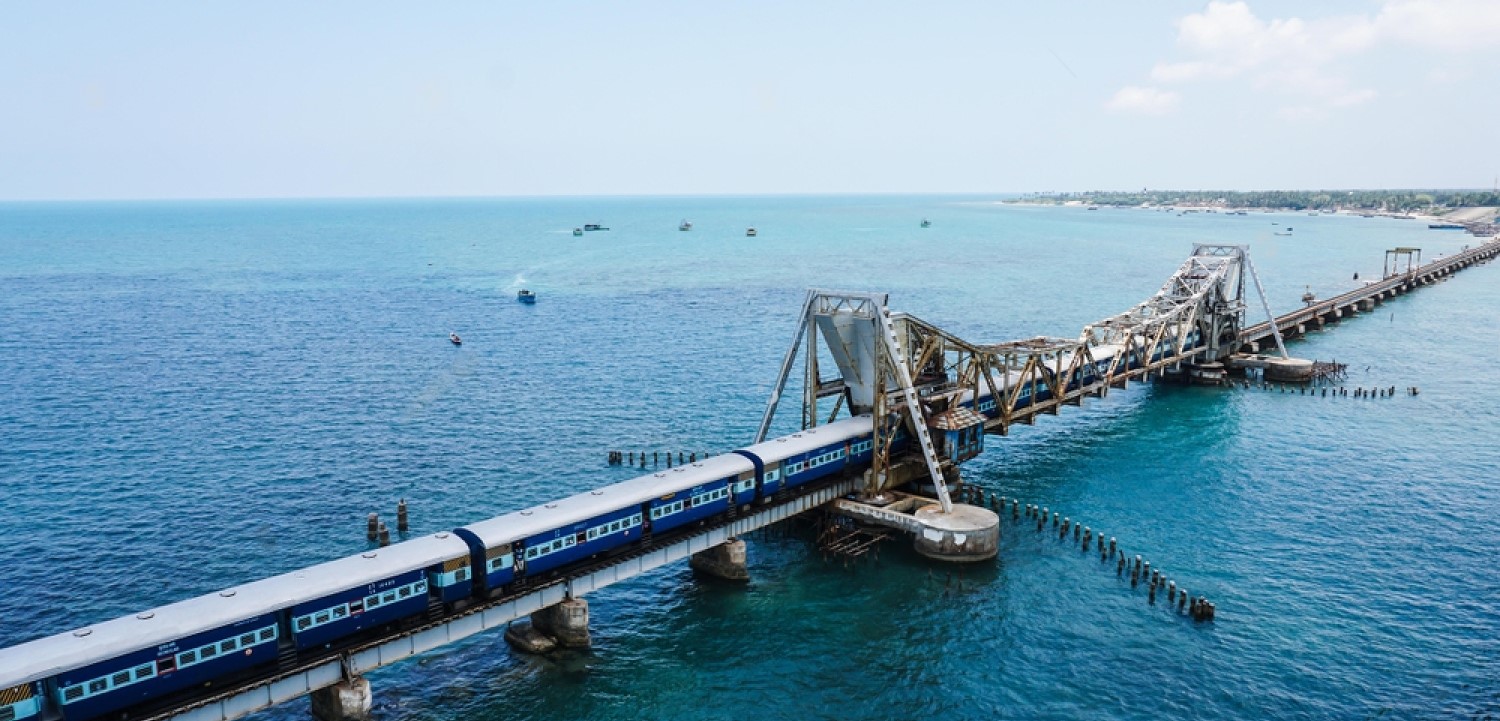 Your One Stop Trip Sarathi Flights, Hotels, Holidays, Bus, Train Tickets